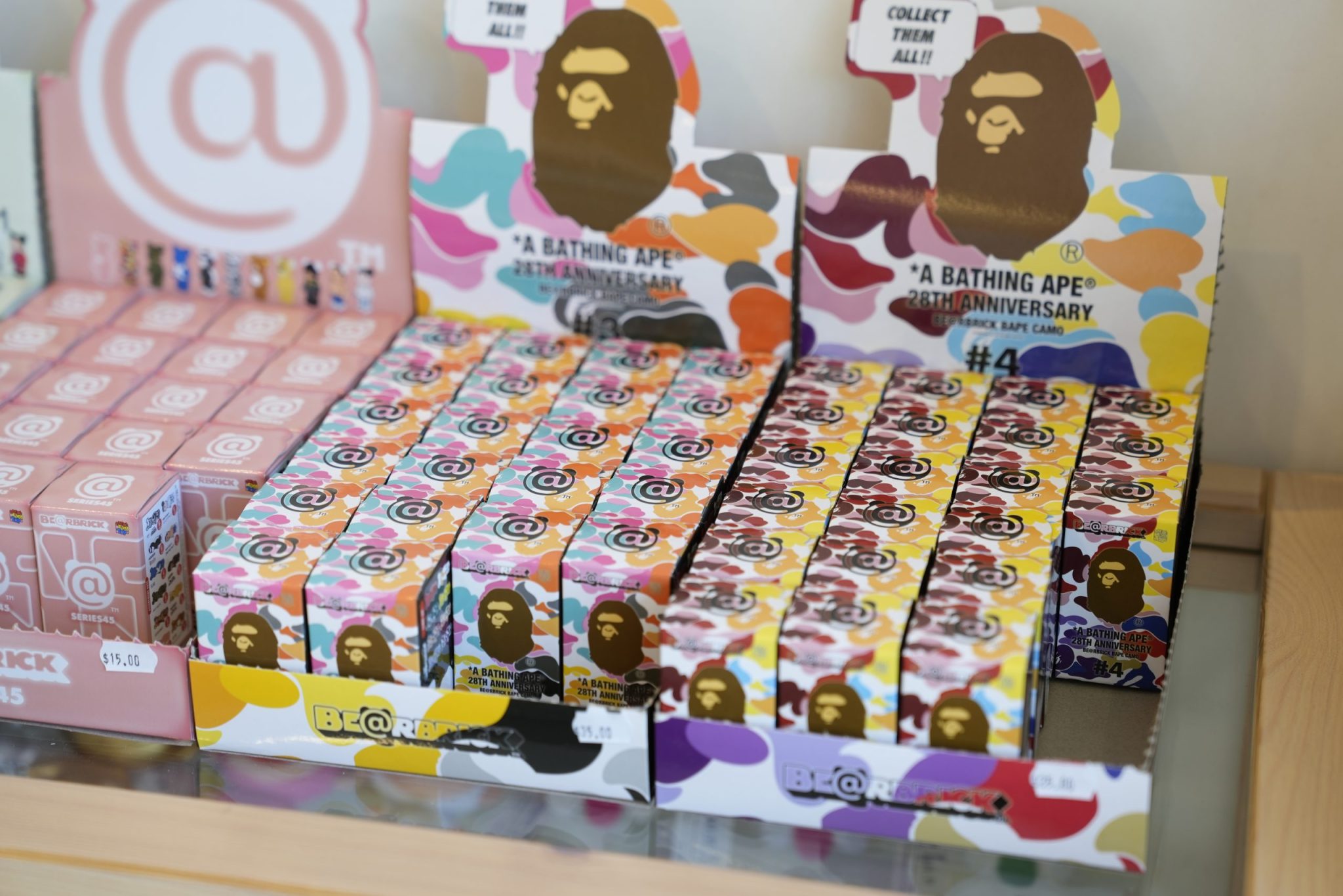 BE@RBRICK Blind Box A BATHING APE(R) 28TH ANNIVERSARY #3 (One piece ...